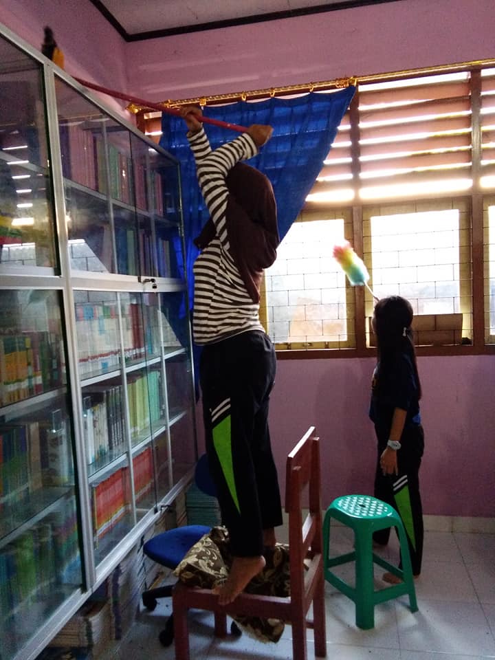 14 Tipe Pemustaka yang Datang ke Perpustakaan Sekolah ~ Pustakawan Blogger