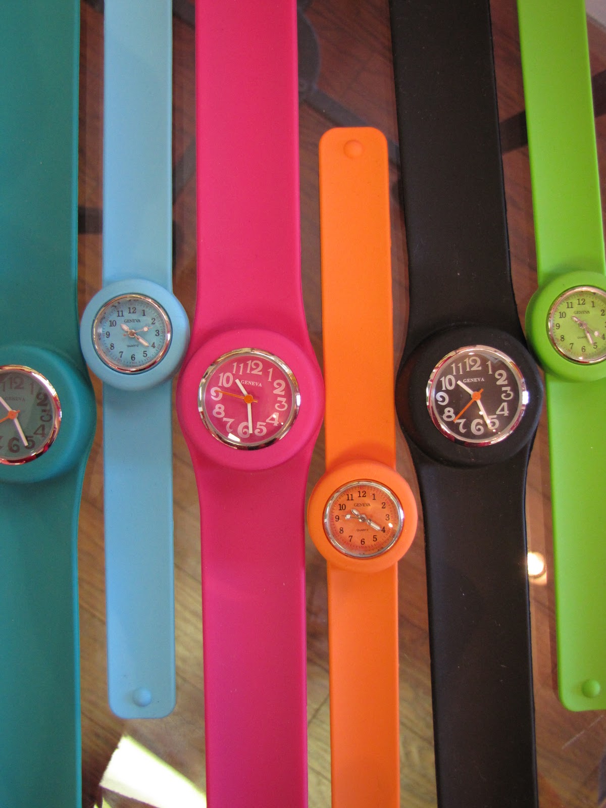 Savvy Gifts: Slap watches are here!!!