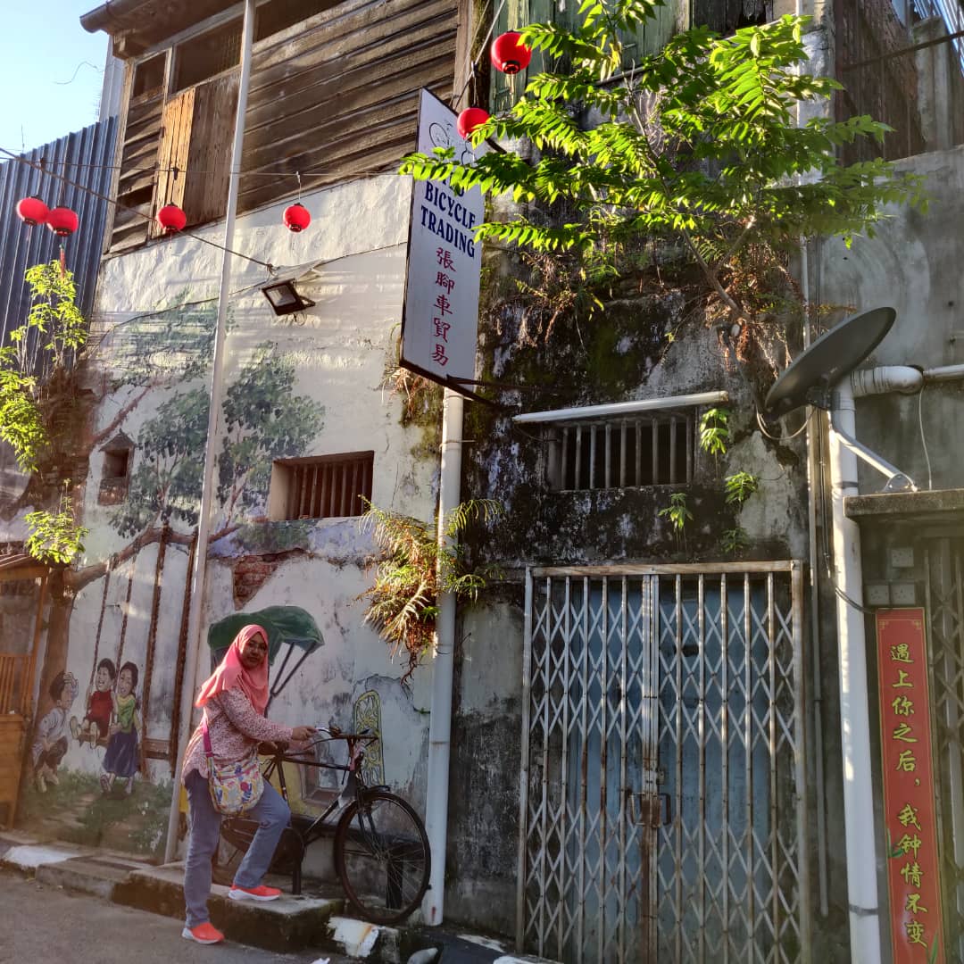 Jalan-Jalan di Muar Mural Street (Muar Cultural Walk)
