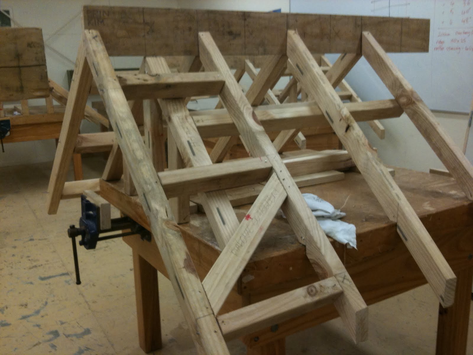 Kim Maea Nugent: Workshop - Roofing Practical... Verge Construction