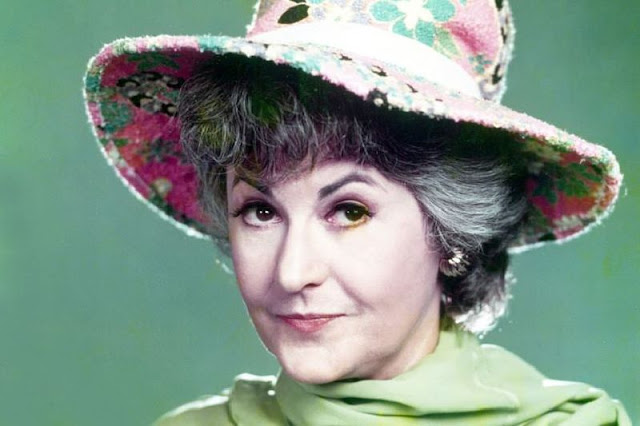 Beautiful Photos of Bea Arthur in the 1970s ~ Vintage Everyday