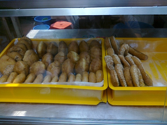 Street Foods: "Cha Kuih" or "Cakoi"