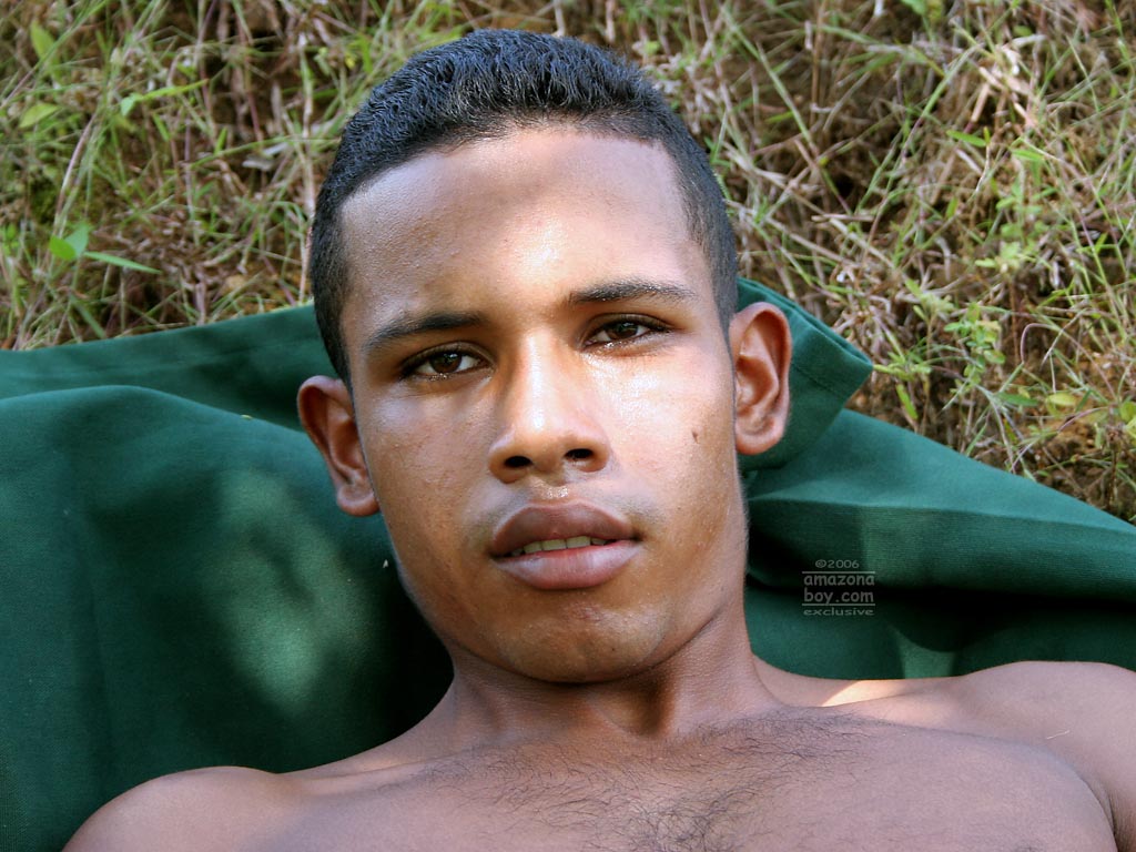 Latino Lush: AmB Axel 3