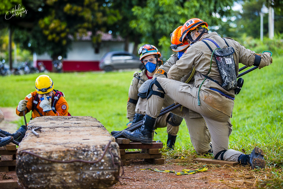 193bombeiros: Curso de Busca e Resgate em Estruturas Colapsadas - BREC