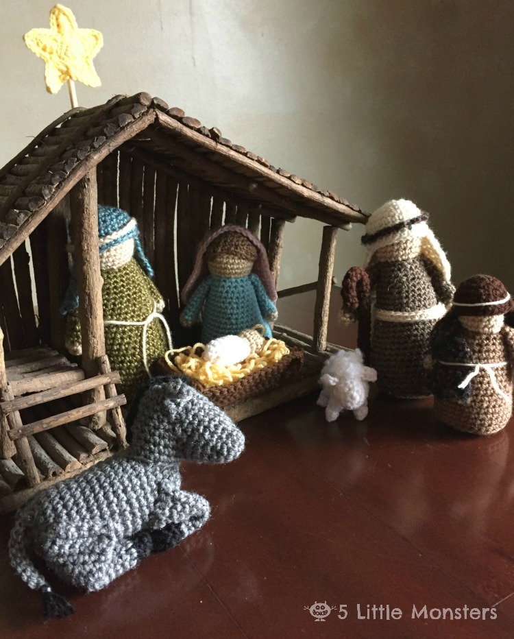 5 Little Monsters: Crocheted Nativity Set