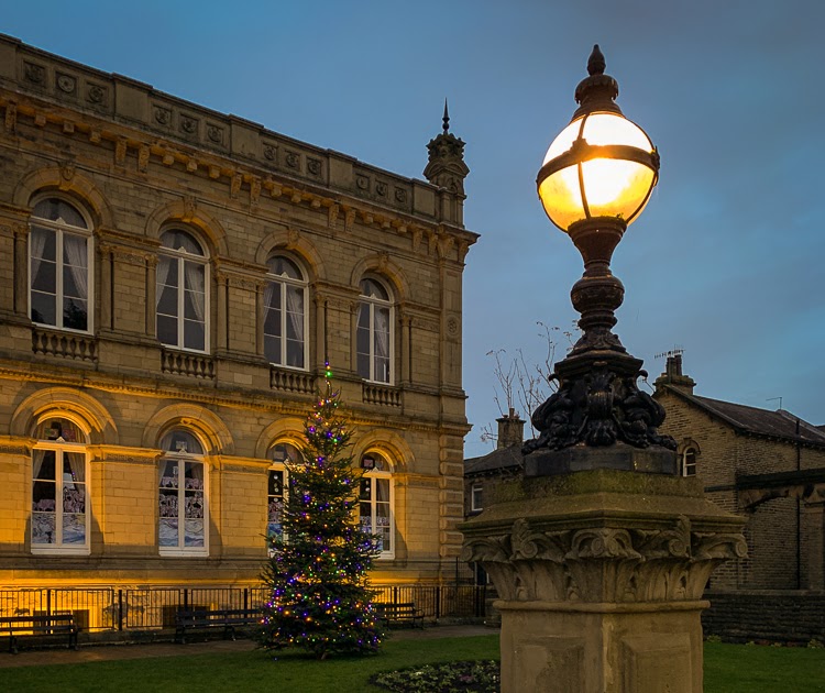 Salt & Light: Saltaire's Christmas tree