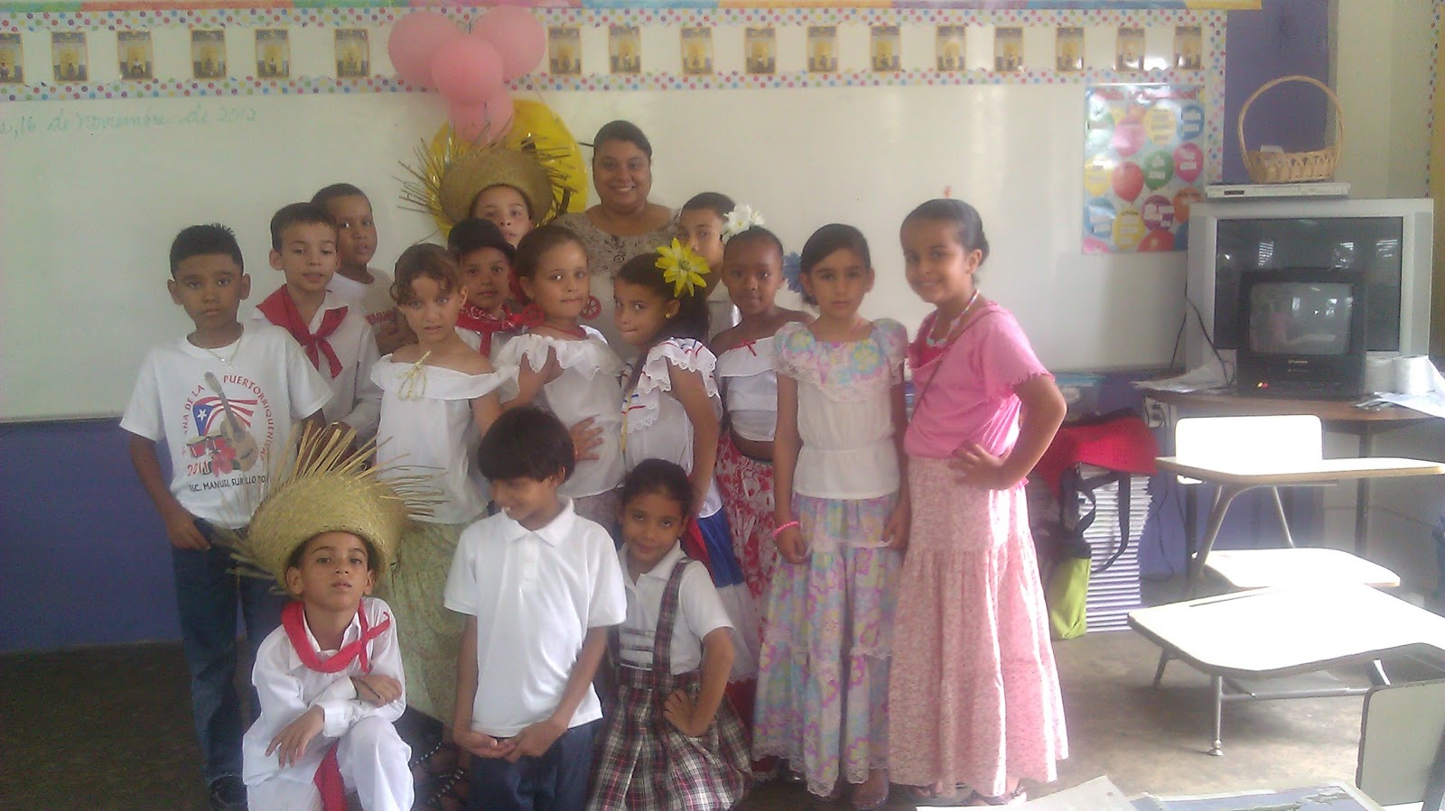 * Ms. Anya García's Teaching Corner *: "Semana de la Puertorriqueñidad"