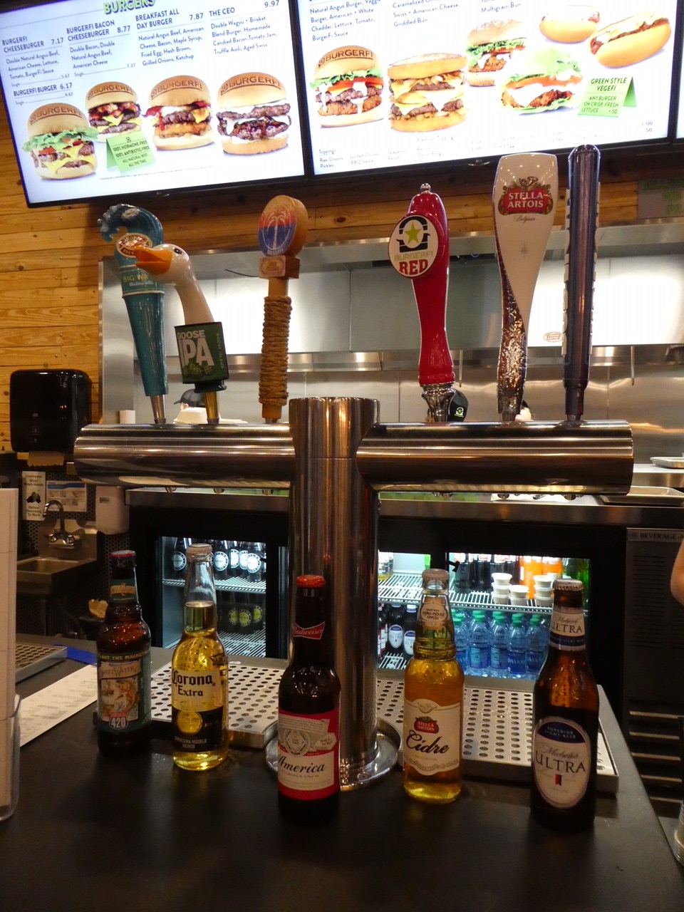 When Tara Met Blog: SWFL Dining Review: Burgerfi in Naples & Fort Myers