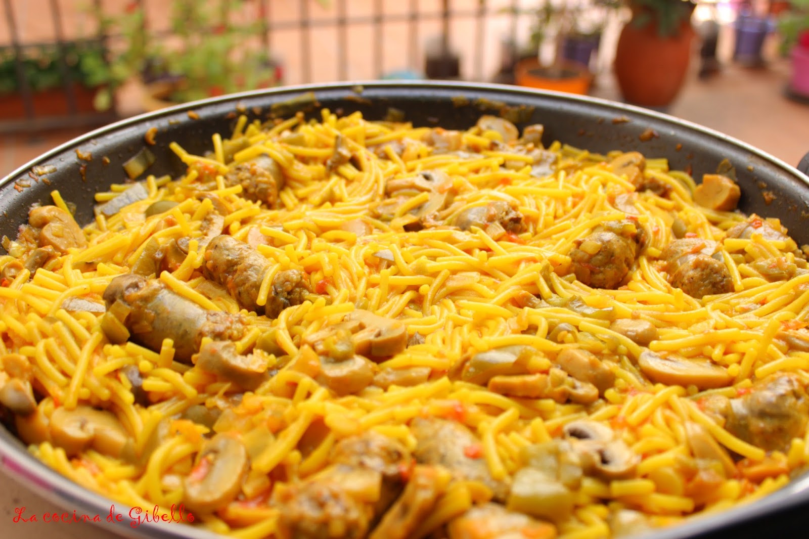 La cocina de Gibello: Fideua con Butifarra