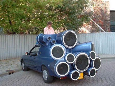 funny absurd: funny sound system