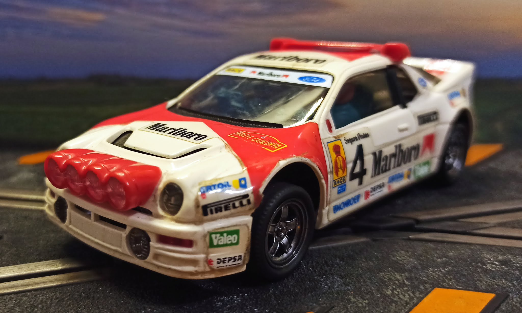 Ford RS200 Marlboro Exin | Mi Taller Scalextric