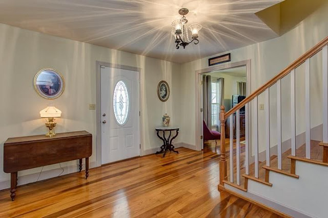 The Half Finished House: Welp, we moved!