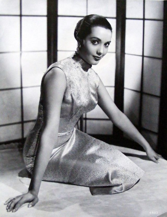 Anna Kashfi The First Beautiful Wife Of Marlon Brando ~ Vintage Everyday