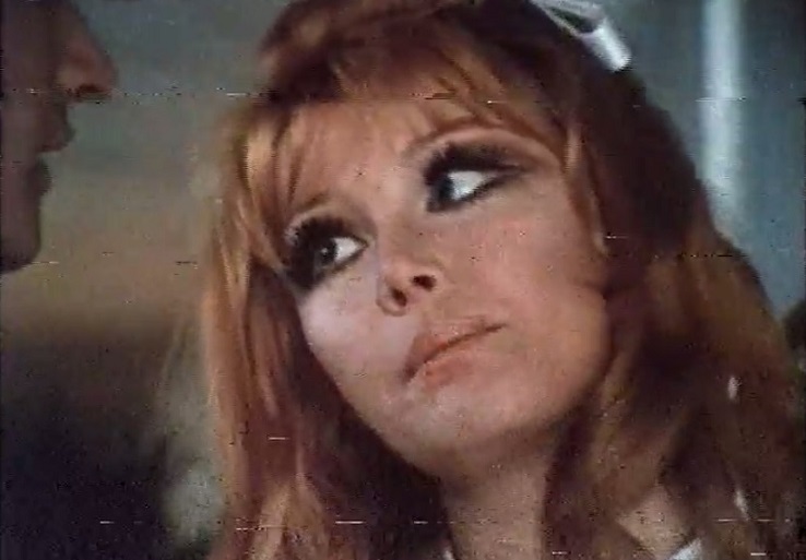 The Bloody Pit of Horror: Beiß mich, Liebling (1970)