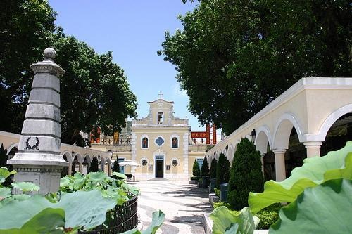 Bairro do Oriente: Coloane que te quero verde