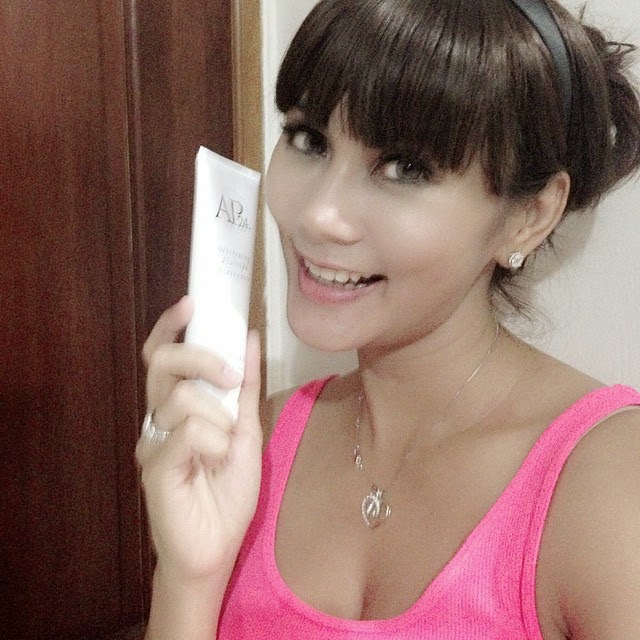 ANITA HARA FOTO FOTO CANTIK DAN SEKSI TERBARU - ZONA ARTIS LAGI