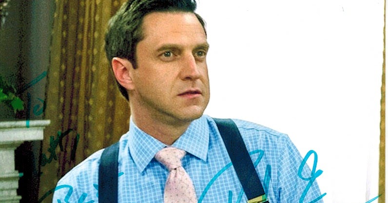 Mattsletters: Mr. Raul Esparza Actor (Law And Order SVU)