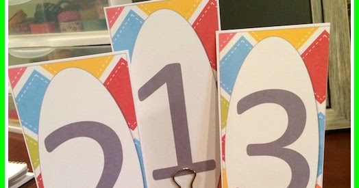 Classroom Freebies Too: Simple Center Signs