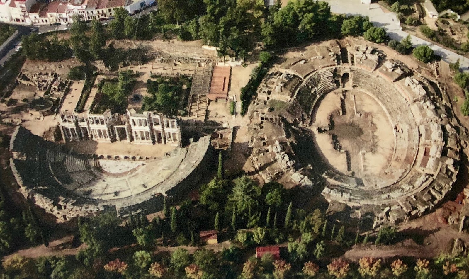 Susan's NGTAW Blog: Merida's Roman Amphitheater; oldest in Spain
