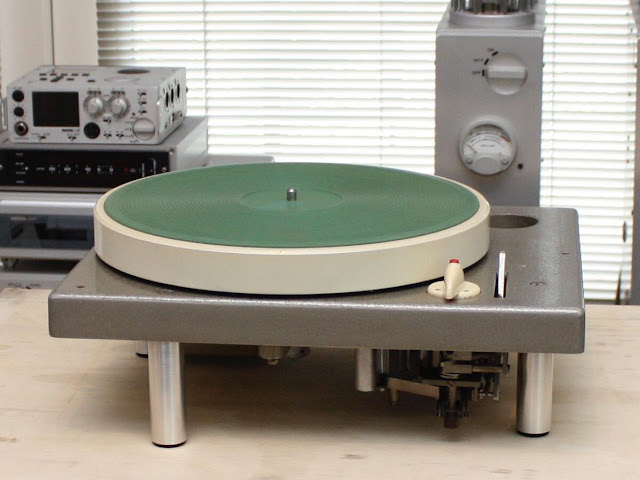 Neumann 1958 PA2 turntable – M & S | Ultimate High-Fidelity