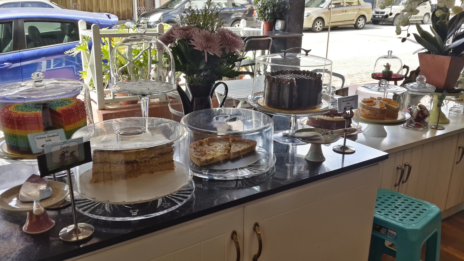 The Views of A Confused Pharmacist: Tim's Teapot Terrace, Taman Melawati