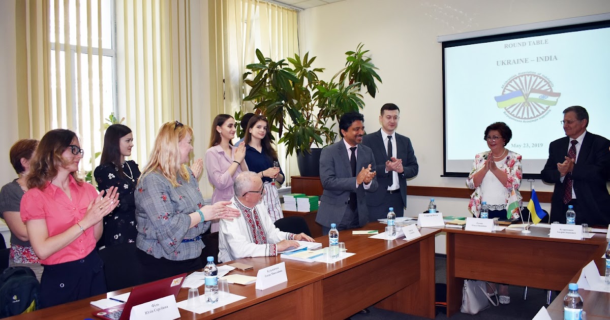 Scholarly about India. View from Ukraine: Yulia Fil, thesis “Pavlo ...