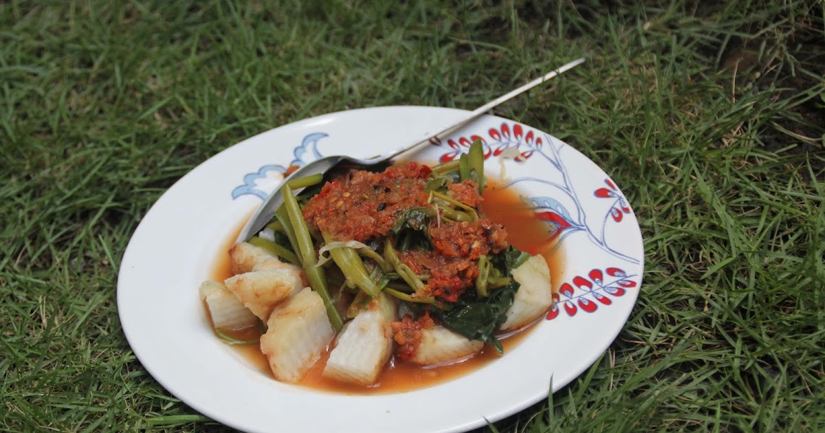 Tikung (Tipat Plecing) | Kamvus Food Center