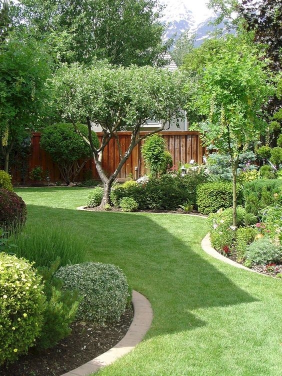 40+ Amazing Fresh Backyard Landscape Ideas | ARA HOME
