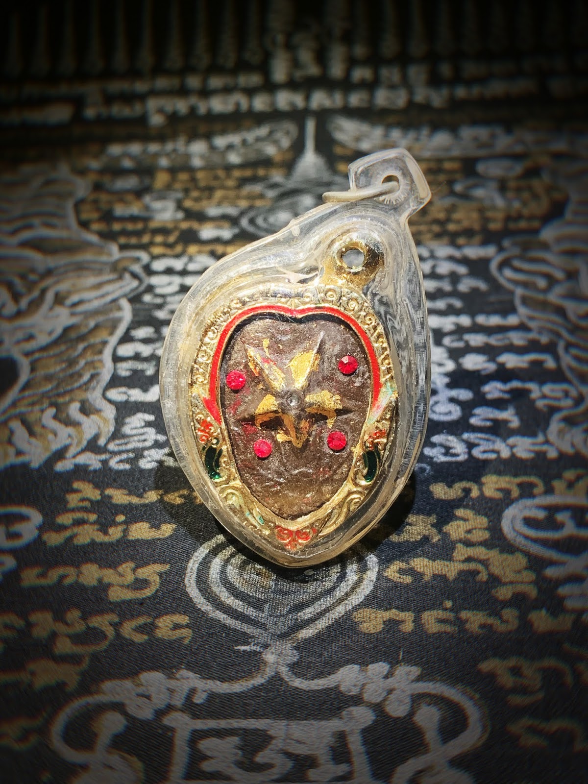 Thai Amulets Love Charms Culture : Lp Pinak BestThaiAmulets Daong Lucky ...