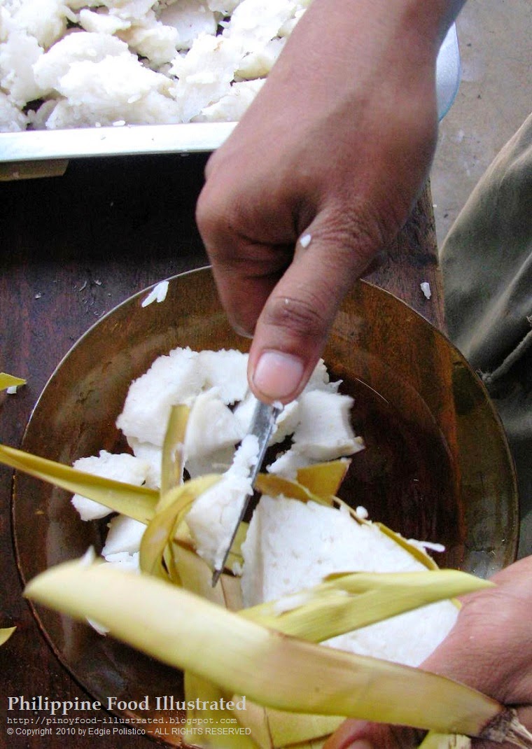 Philippine Food Illustrated: puso (plain rice)