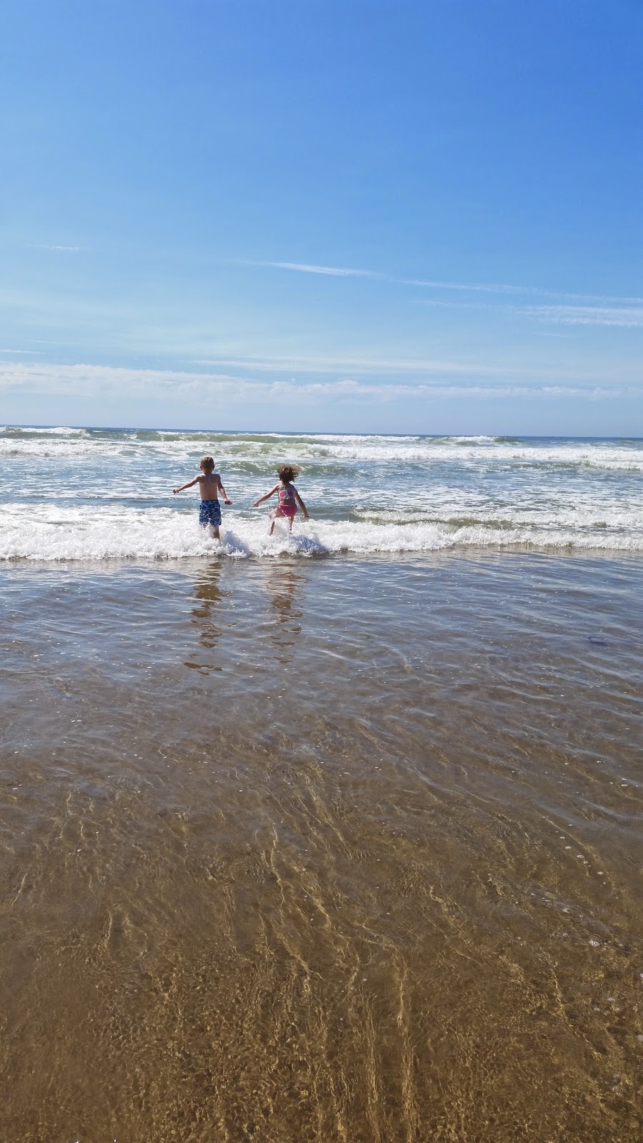 OneShoreline: July Heatwave, Stinky Beach Sidewalk Chalk & Manners