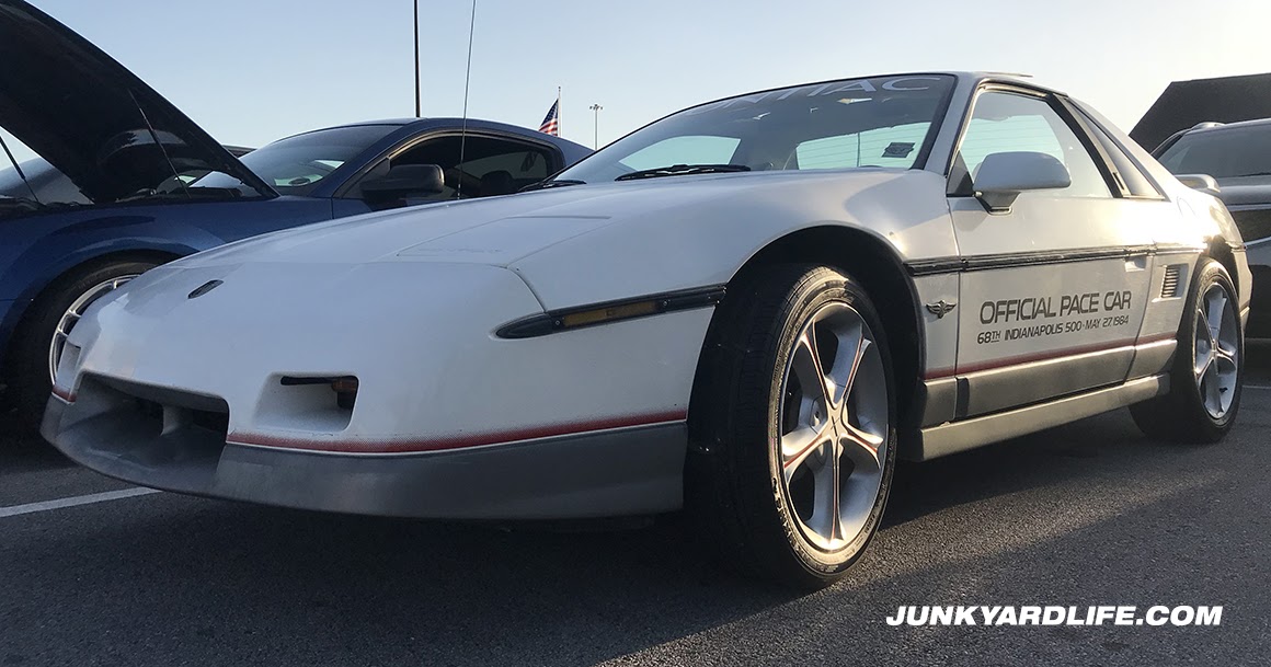 Junkyard Life: Classic Cars, Muscle Cars, Barn finds, Hot rods and part ...