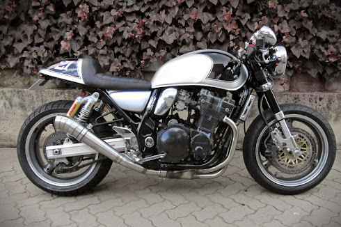 Inazuma by V Custom Cycles - Inazuma café racer