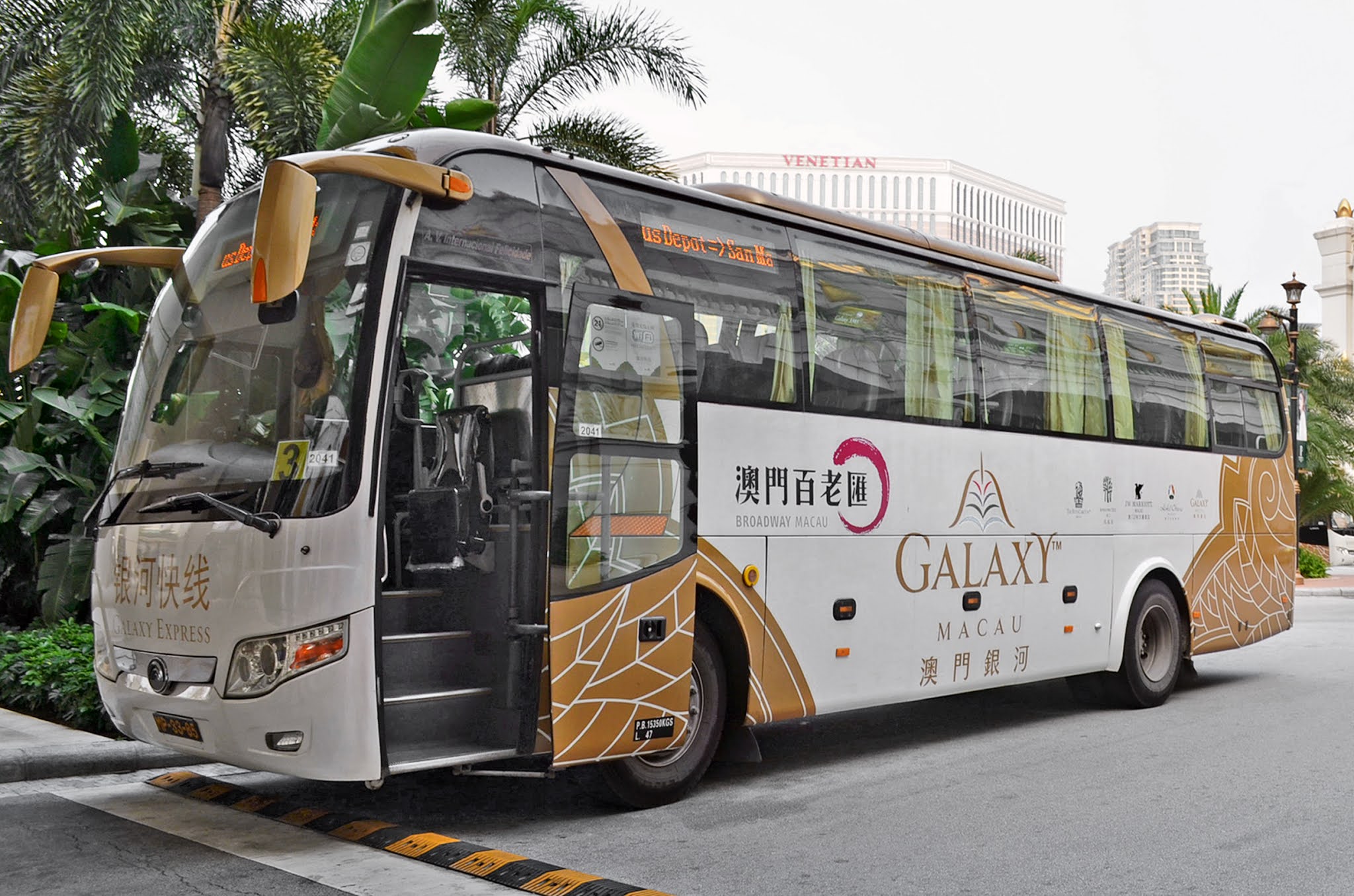 [Macau, Hong Kong 2016] Galaxy Macau - Just An Ordinary Girl