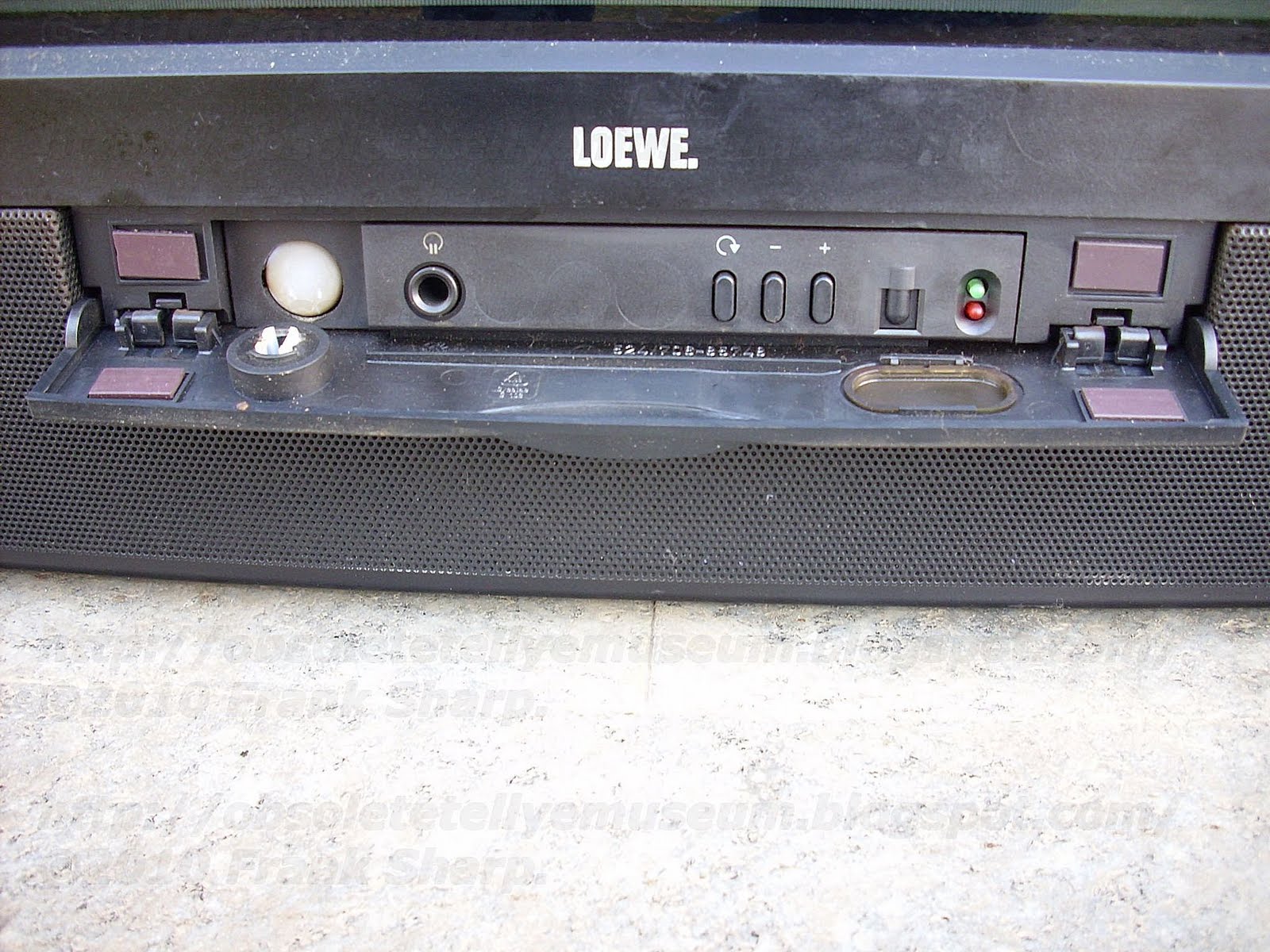 Obsolete Technology Tellye !: LOEWE CALIDA 72 Super Flatline Art. Nr ...