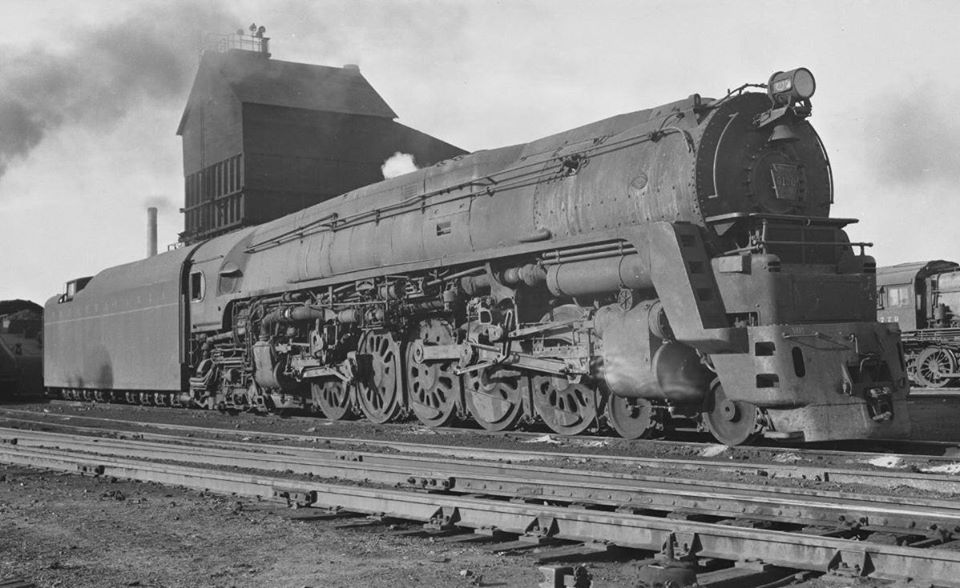 Industrial History: PRR's Engines Q1(4-6-4-4) and Q2(4-4-6-4)