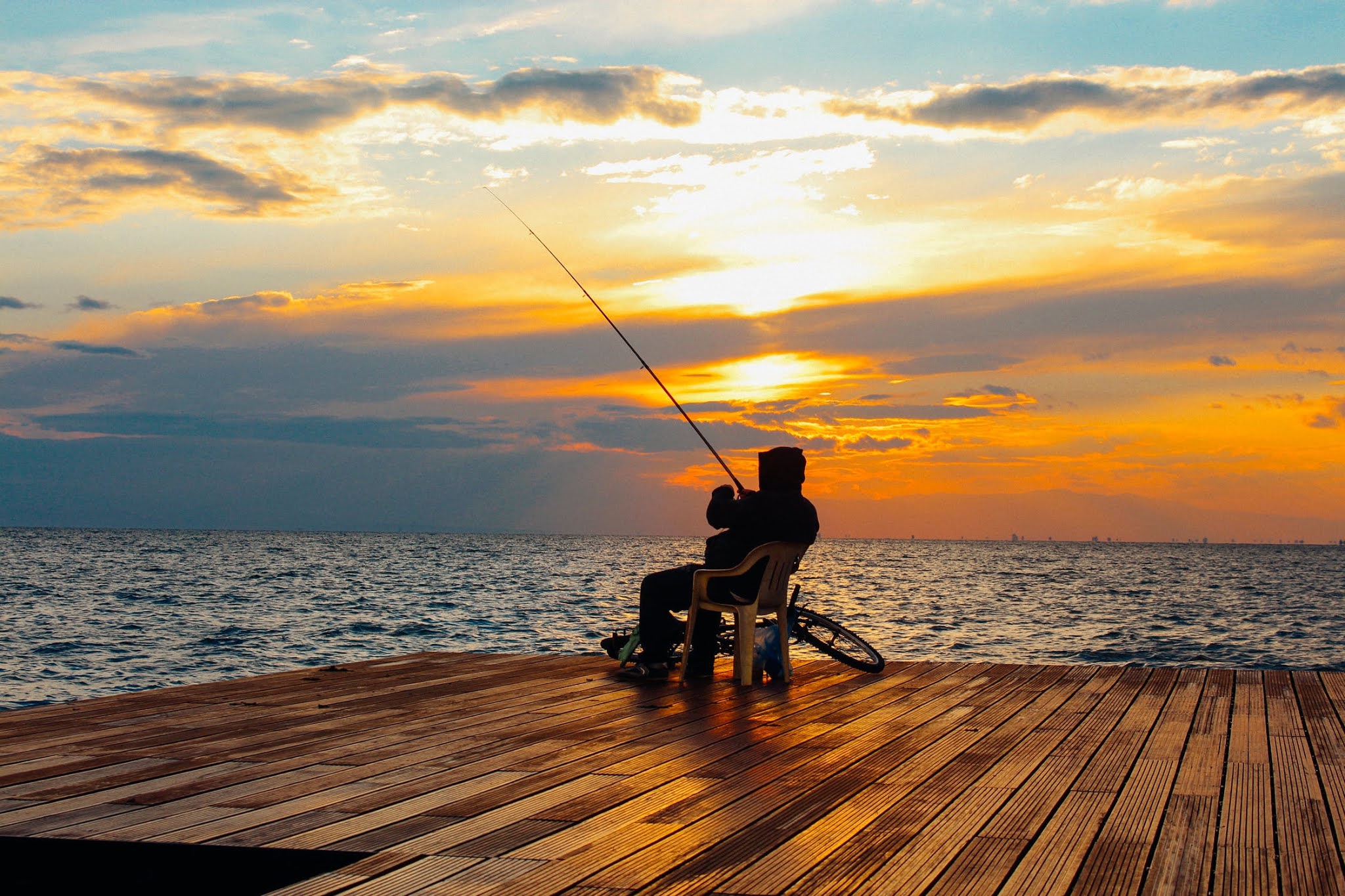 The Gold Coast s Best Fishing Spots Beautiful Solutions the-gold-coast-s-best-fishing-spots-beautiful-solutions
