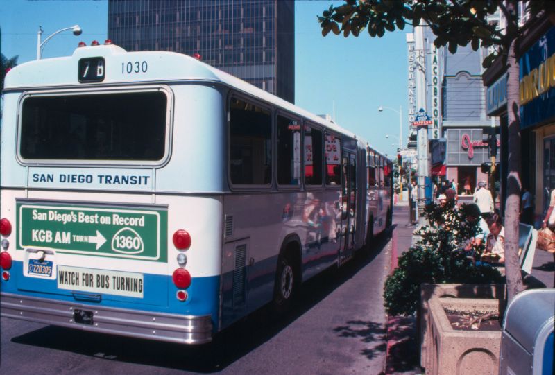50 Fascinating Photos Show the Bus System of San Diego in the 1970s ...