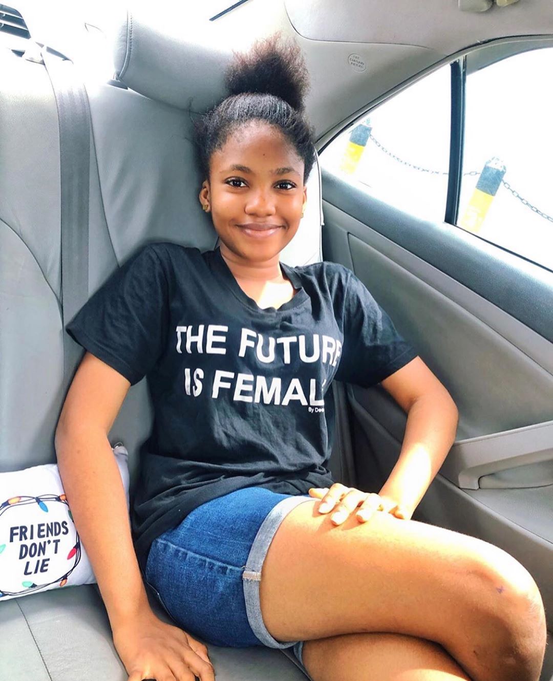 Angel Onyi Unigwe Biography, Pictures, Age, Boyfriend, Family, Mother ...