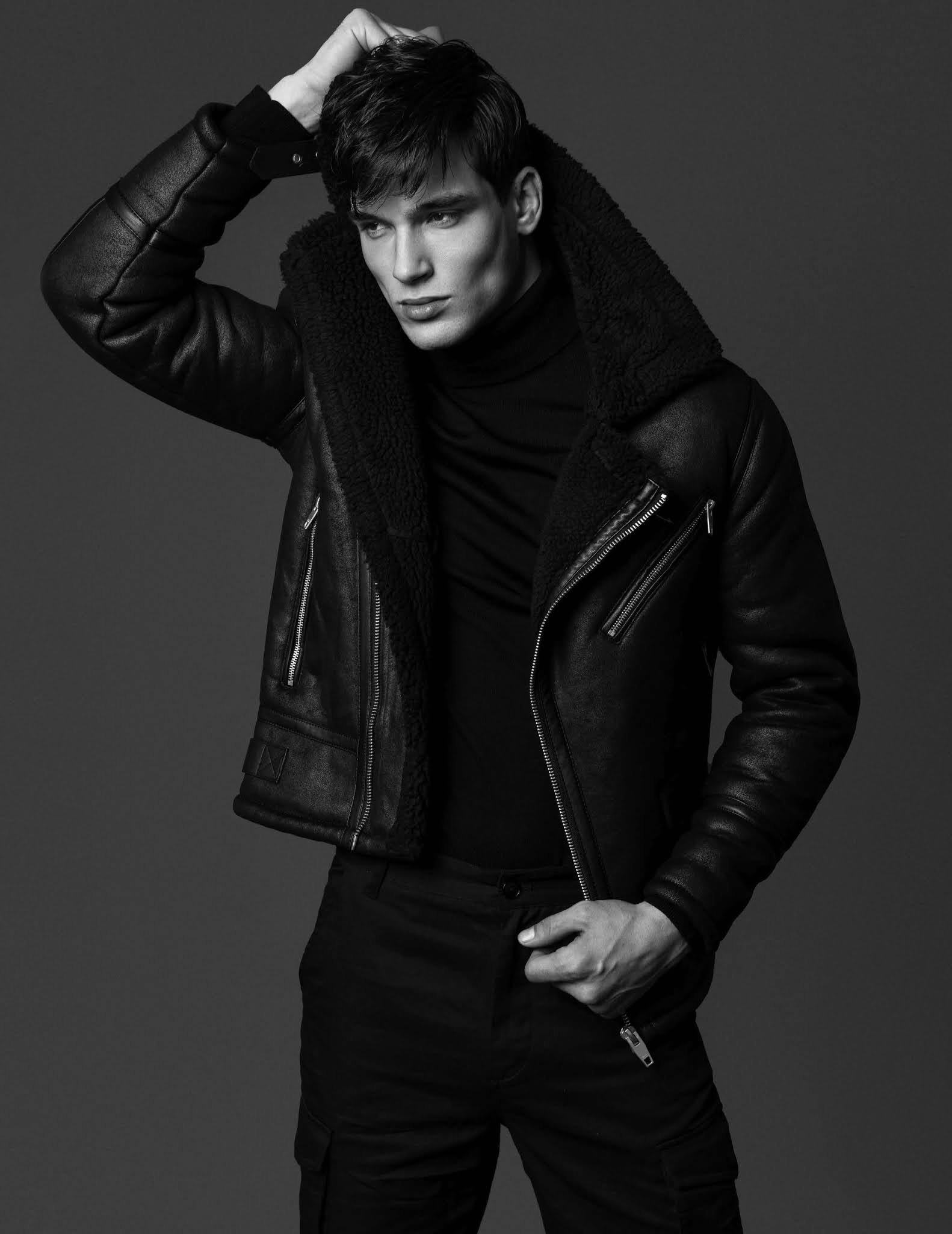 Mason McKenrick para Man of Metropolis por Andrew Parsons