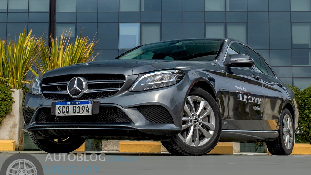 Contacto: Mercedes-Benz C 300 e Avantgarde 9G-TRONIC PLUS : Autoblog ...