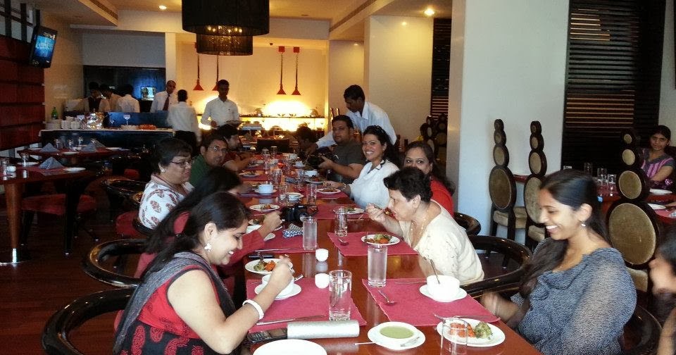 The Foodie Groups of Hyderabad | Foodaholix