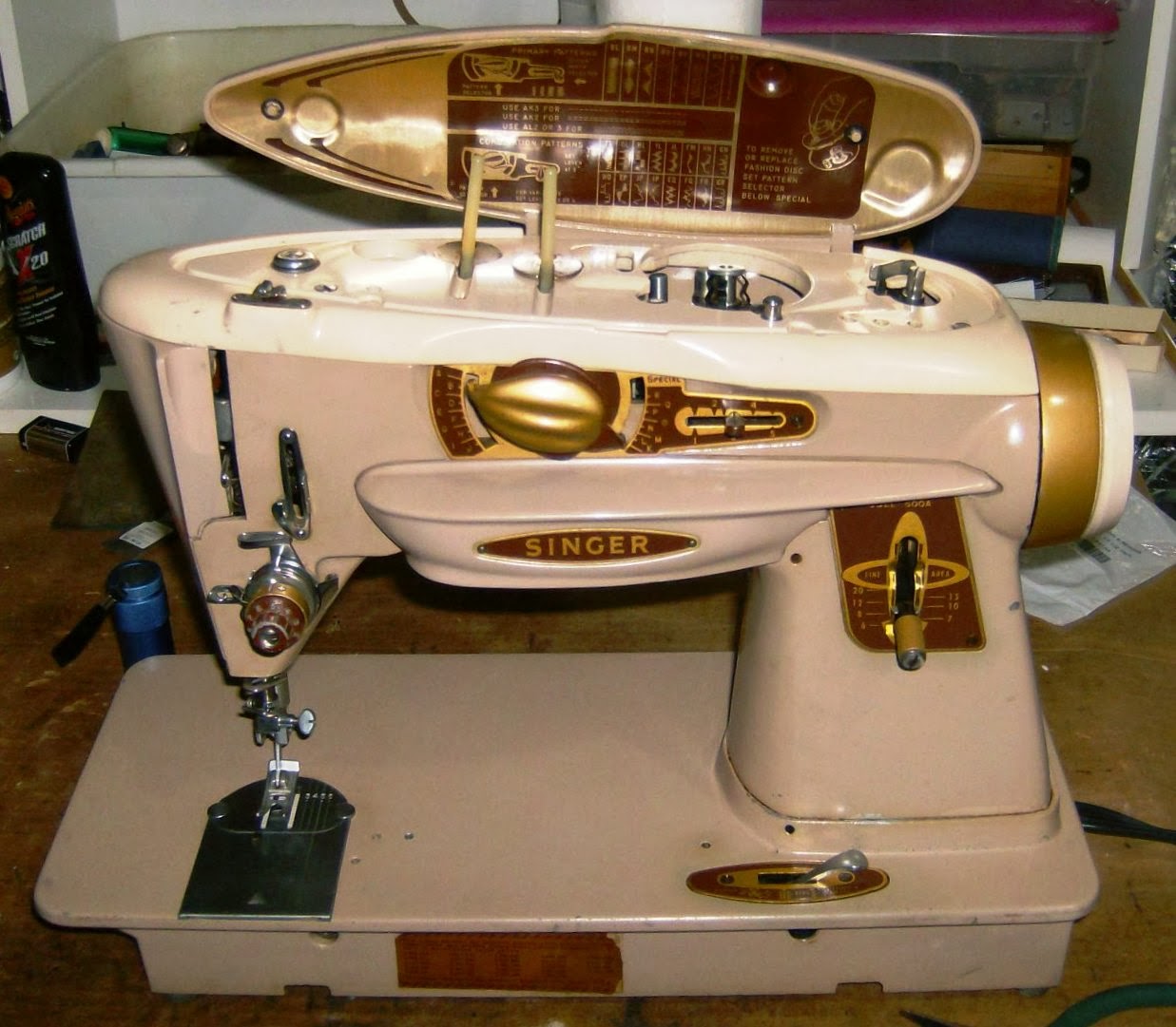 Vintage Sewing Machines: Jane's Singer 500 Part II