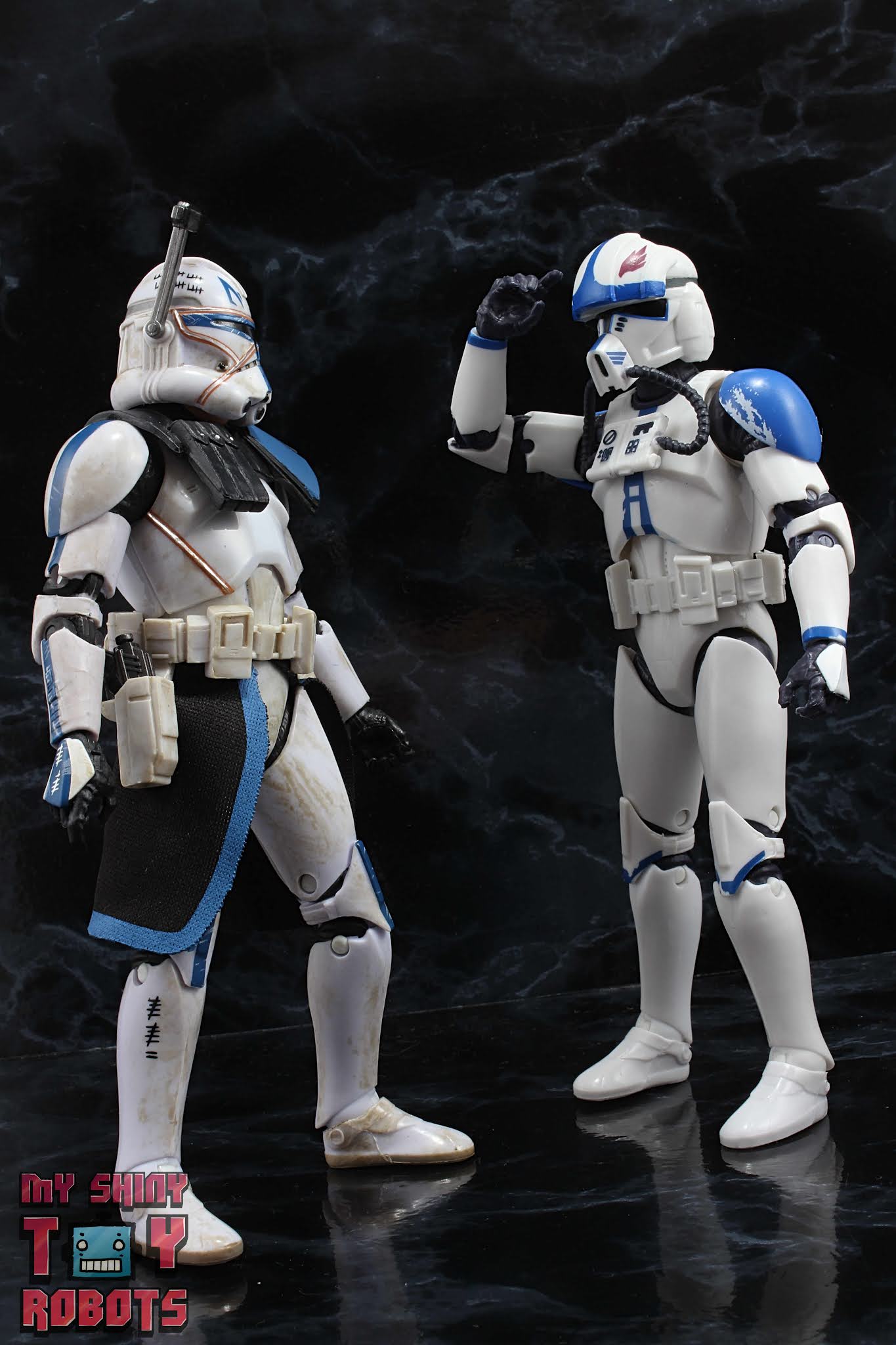 My Shiny Toy Robots: Toybox REVIEW: Star Wars Black Series Clone Pilot Hawk