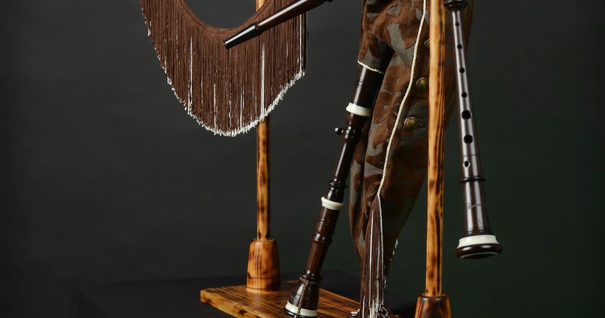 Instrumentos tradicionais: - Gaita