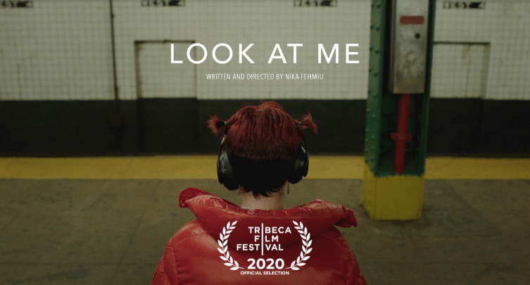 Crítica - Look at Me (2020)