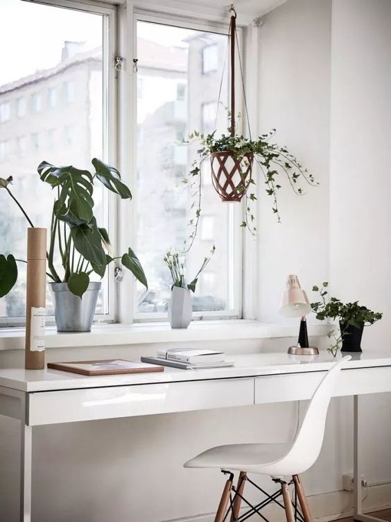 30+ Simple Desk Decor Reference Ideas. - WPICC.Blog