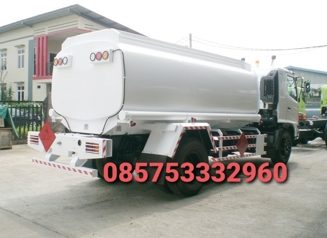 KAROSERI TRUK MOBIL: TANGKI 10.000 LITER TRUK TANGKI SOLAR TANGKI ...