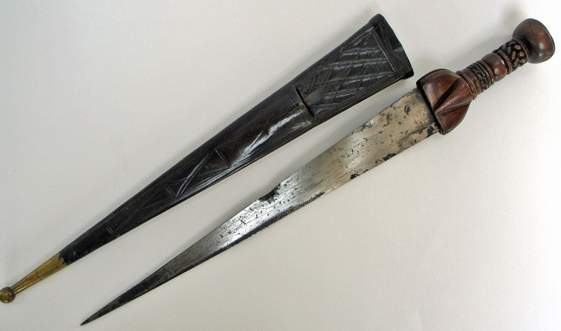 A Woodsrunner's Diary: The Scottish Dirk. By Request.