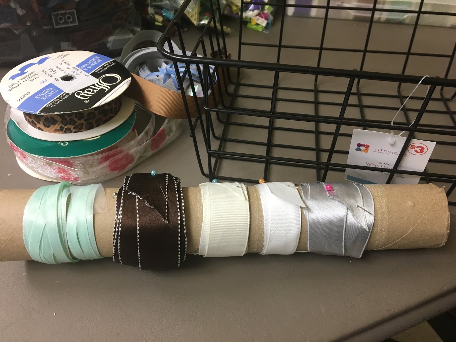 Make My Day Camp: Wire Basket with Ribbons